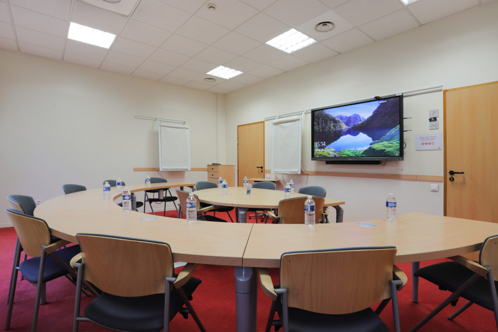 Salles de formation – Executive Campus – CEPILOCATION.COM